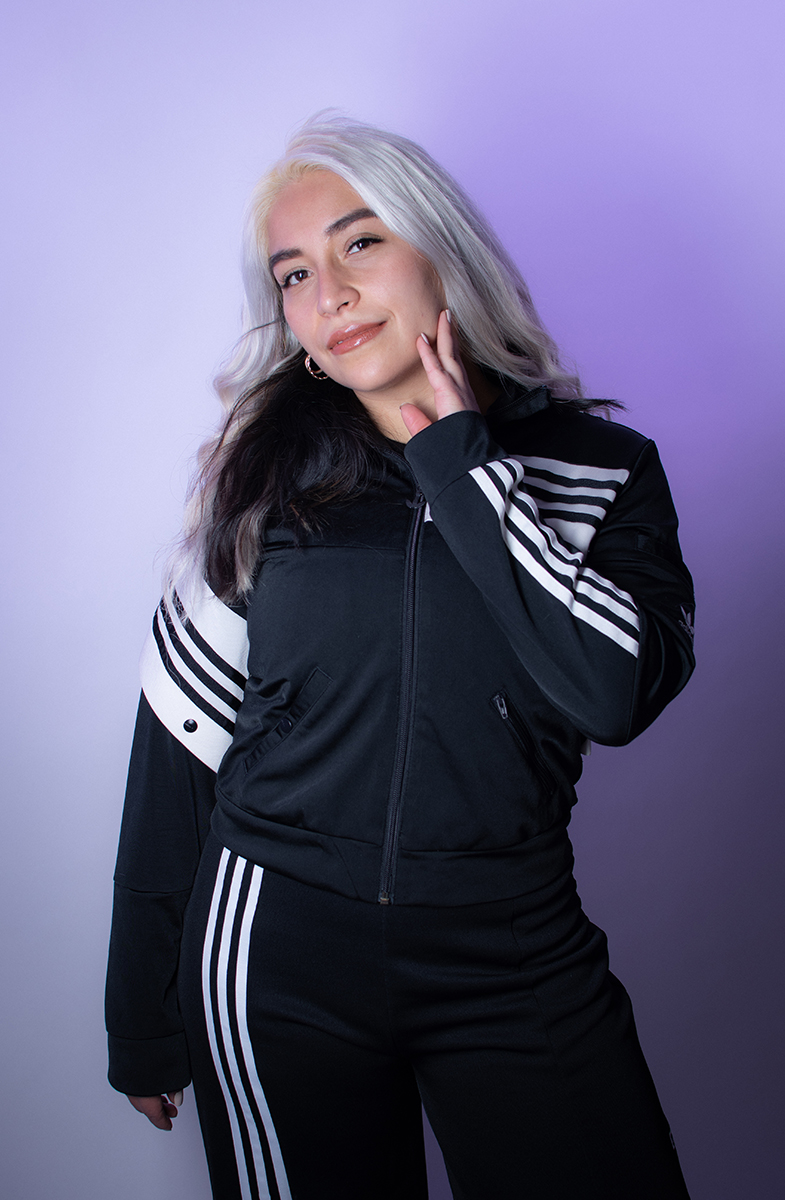Stephanie Márquez – Mad In